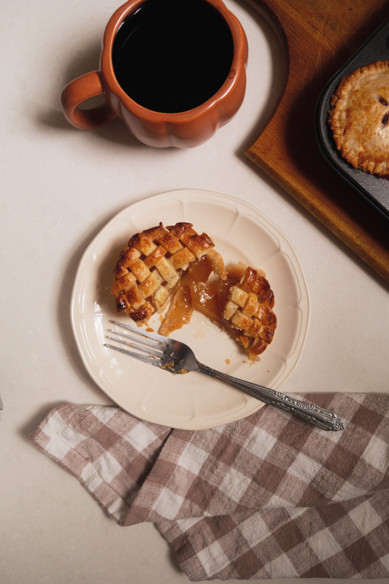 Easy Individual Cup-Pies 🥧 - Josie Michelle Davis
